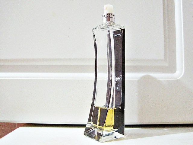 Elizabeth Arden Provocative woman