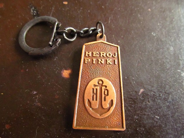 privezak za ključeve Heroj Pinki