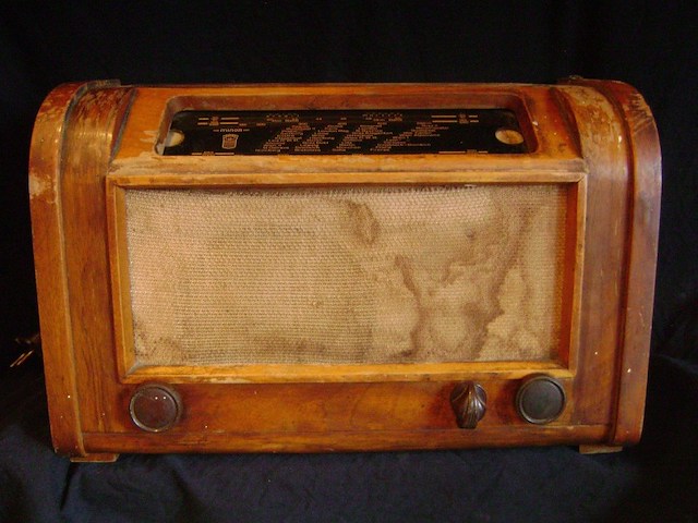 Radio Tesla 51