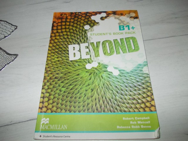 Engleski BEYOND Student`s book pack + B1