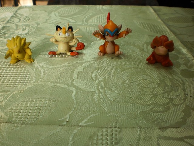 Nintendo figurice x 4