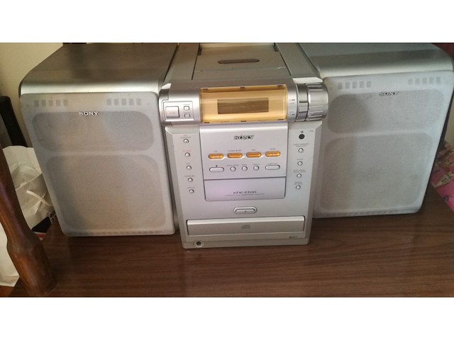 Sony CHC Mini Linija CD / FM/ TAPE  sa zvucnicima