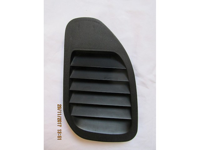 (N195.86) Plastika na vratima Ford Mondeo 1