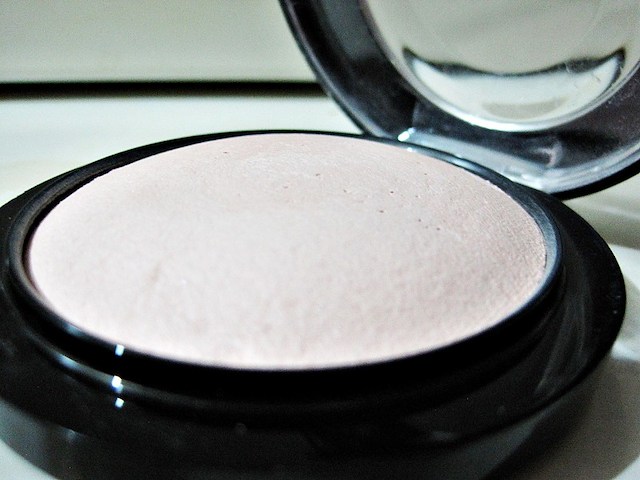 MAC Mineralize Skinfinish