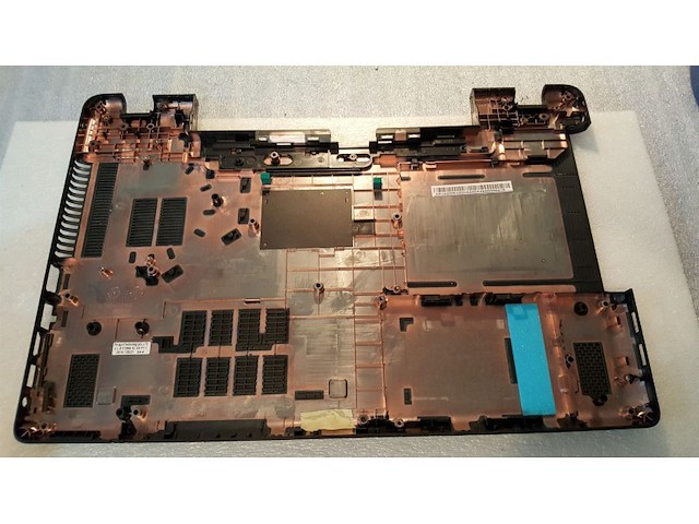 DONJE KUCISTE ZA ACER ASPIRE E5-521