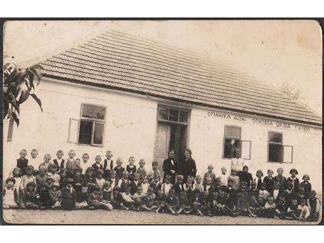 Brzan - Batocina / Osnovna skola /  1930