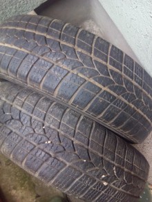 Tigar wintera155/70 r13 2 komada 15 eura