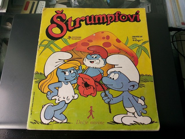 Strumfovi Panini album 1984-vise od pola popunjen