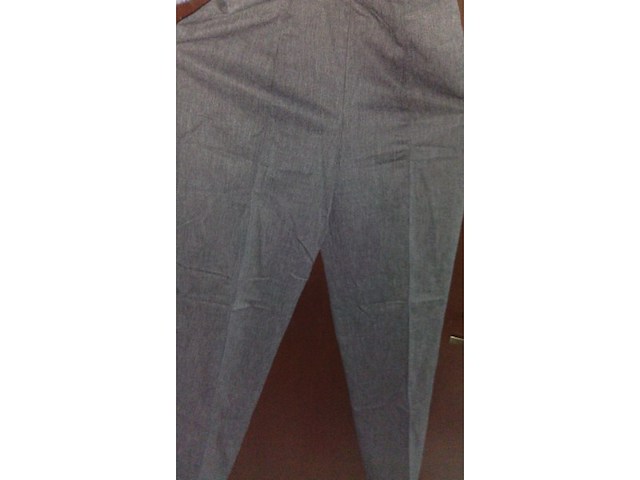 **Stefanel pantalone**