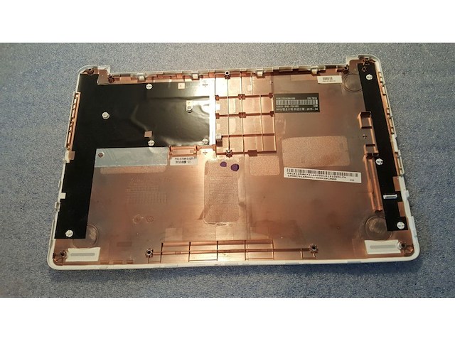 DONJA PLASTIKA KUCISTA ZA ASUS X205TA