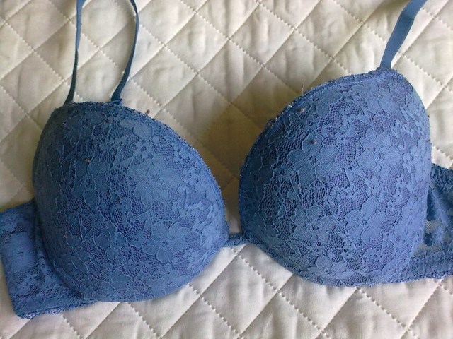 **Tezenis** fantastican push up brus, vel.75C(2C).