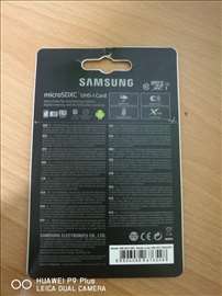 Samsung microSD 128GB