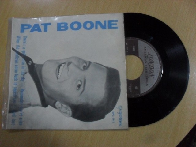 PAT BOONE - APRIL LOVE