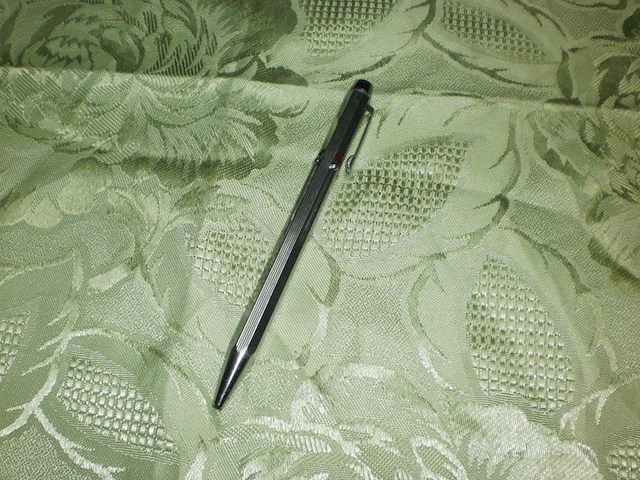 Stara olovka sa cetiri boje iz 80-ih godina