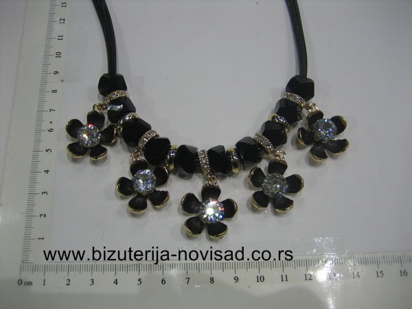Crno zlatna ogrlica