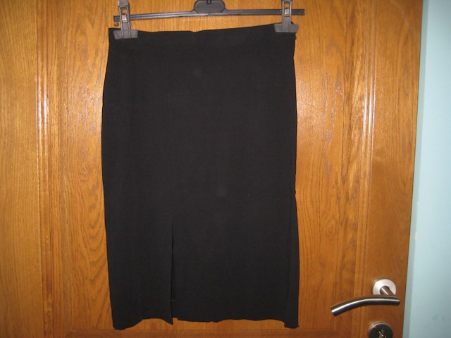 crna suknja