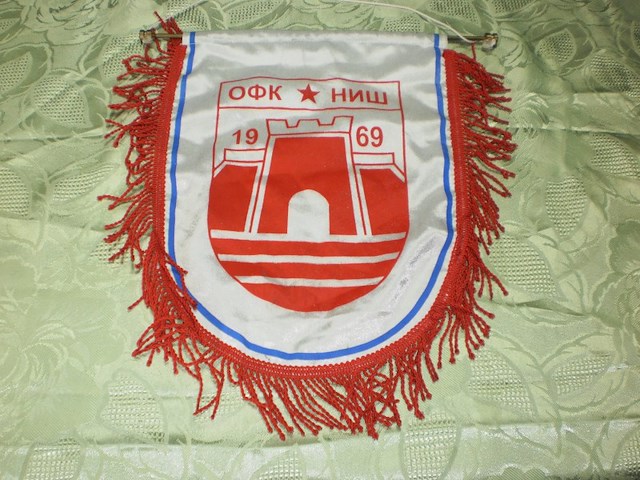 OFK Nis - kapitenska zastavica - 35x31 sm