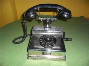 Telefon-starinski