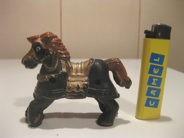 Figura - Konj viteški