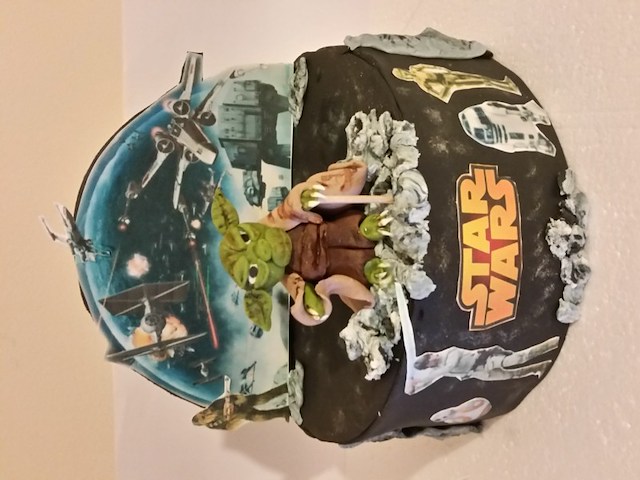 ukrasi za torte Star wars komlet sa ,, laznim`` spratom