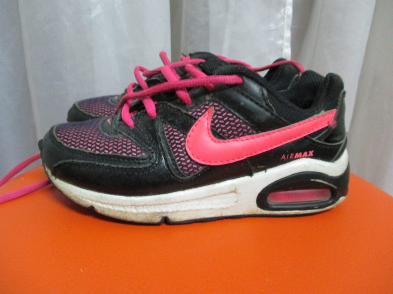 Patike NIKE br. 29,5