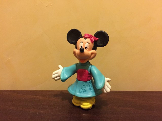 Disney Minnie Mouse