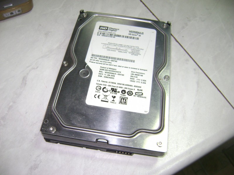 hard disk sata II wd 250gb ispravan