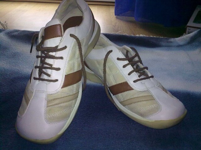 **Skechers** fantasticne cipele, br.38,5.