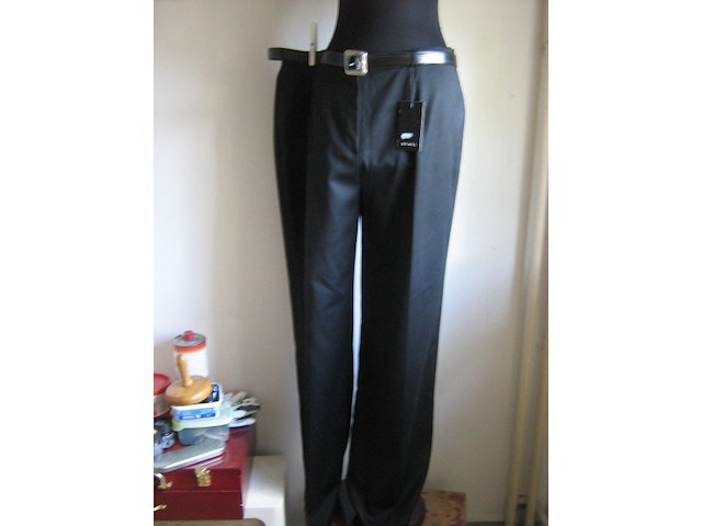 BERIL klasicne pantalone it Turske NOVO 42.44