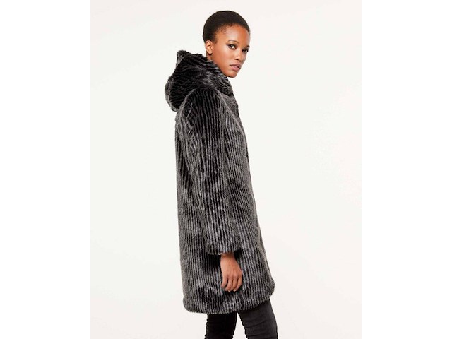 SISLEY faux fur