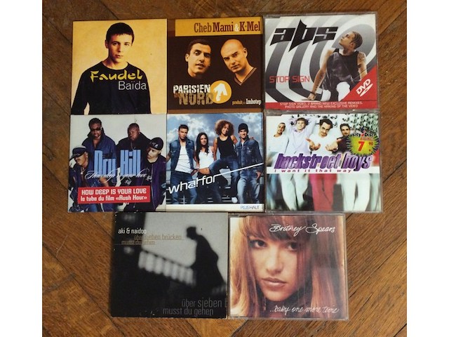 LOT 8 x original singl CD