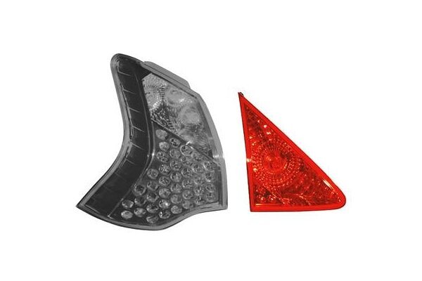 Zadnje svetlo Peugeot 3008 09- OEM unutrašnji deo