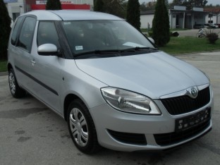 CENA: 7500 €
ŠKODA - ROOMSTER STYLE 1.6 TDI