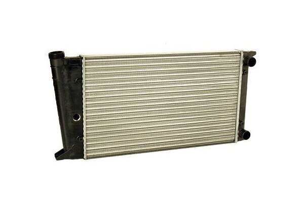 Hladnjak vode Volkswagen Golf I / Scirocco / Touran