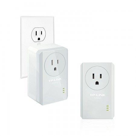 TP-LINK AV600 (TL-PA4010P KIT) 2 x Passthrough Powerline Kit