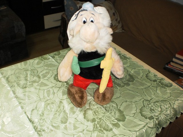 Asterix - plisana lutka visine oko 35 sm
