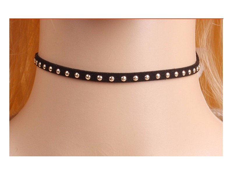 NOVA CRNA CHOKER OGRLICA SA NITNAMA