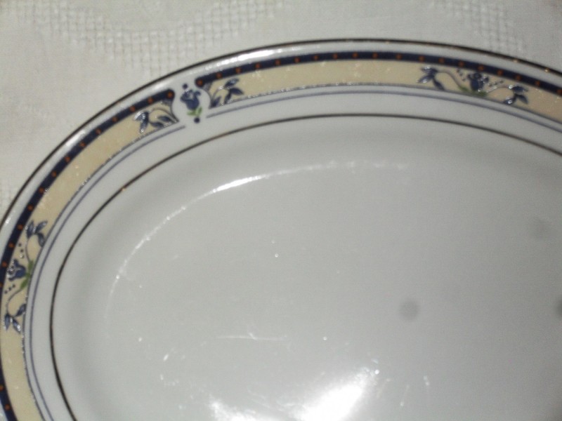 PREDIVNA VELIKA TACNA server **STELLA**PORCELAN