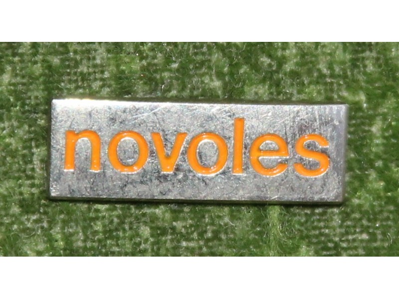 NOVOLES,