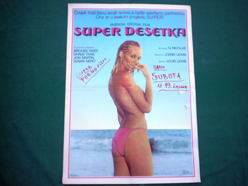 SUPER DESETKA