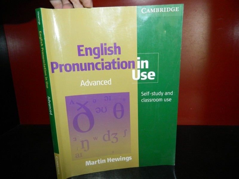 English pronunciation in Use - advanced