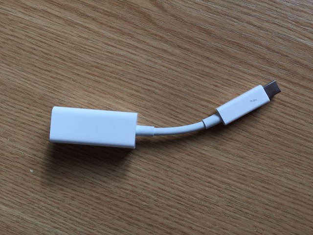 Apple prelaz Thunderbolt to LAN Gigabit adapter A1433