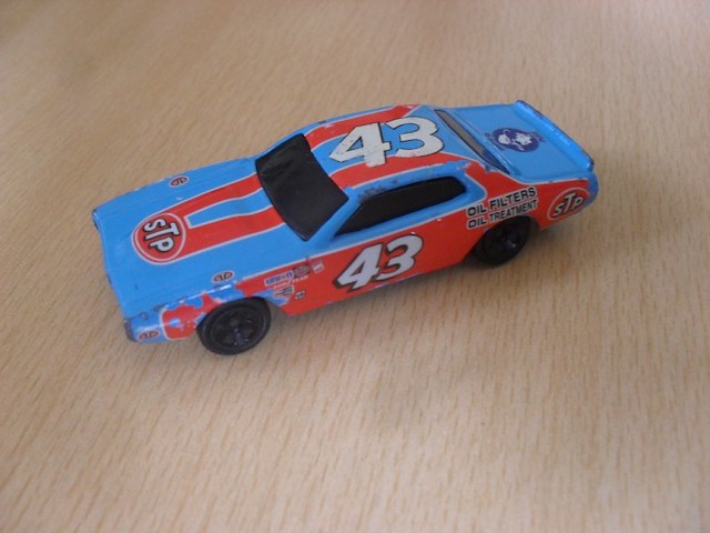 HOT WHEELS - 74 DODGE CHARGER