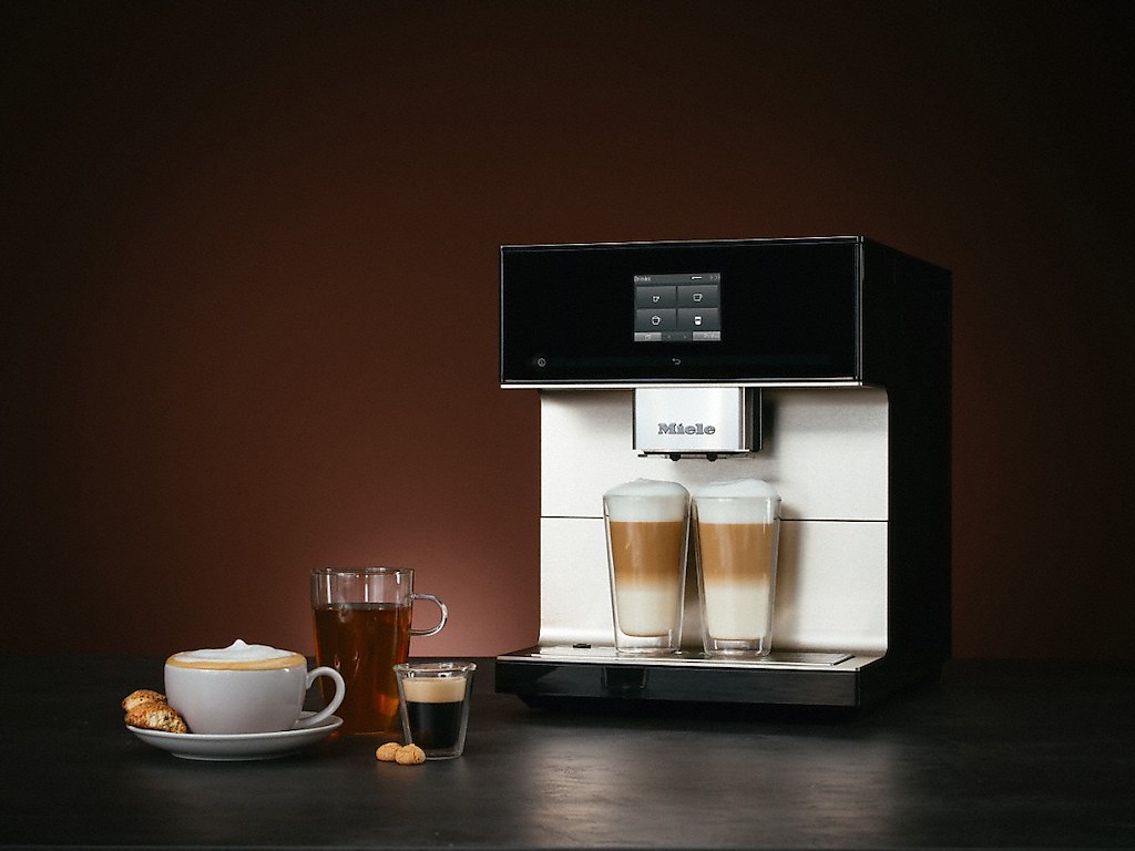 Miele aparat za kafu CM 7750 CoffeeSelect