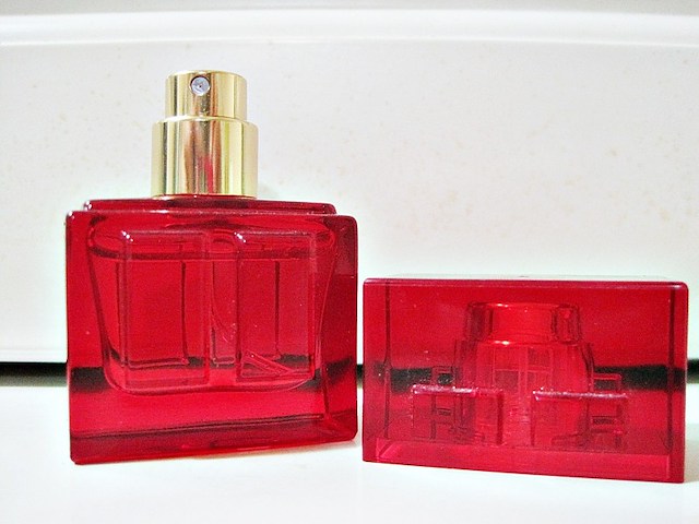 Elizabeth Arden Red Door Limited Edition