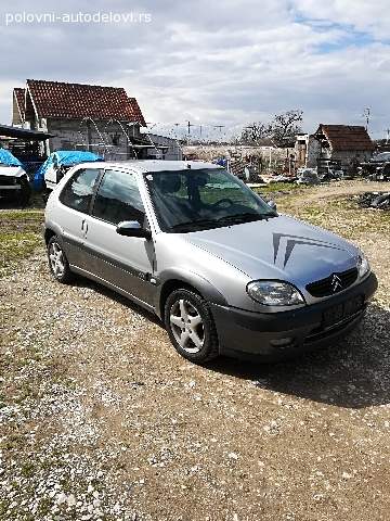 Polovni originalni delovi za Citroen saxo