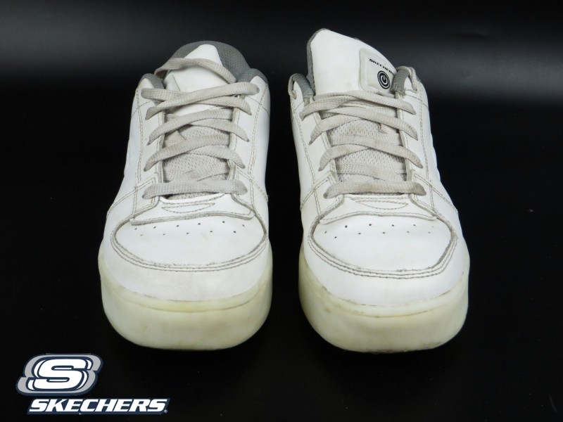 Skechers lights 38