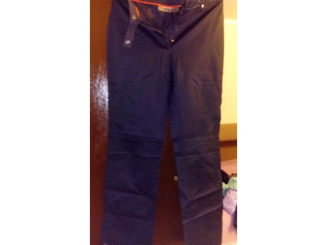 **PRADA pantalone**