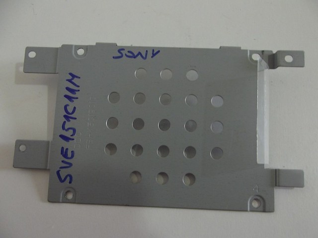 Sony VAIO SVE151C11M kuciste harda