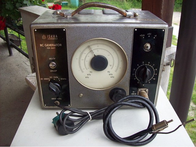 ISKRA MA 3601 RC generator